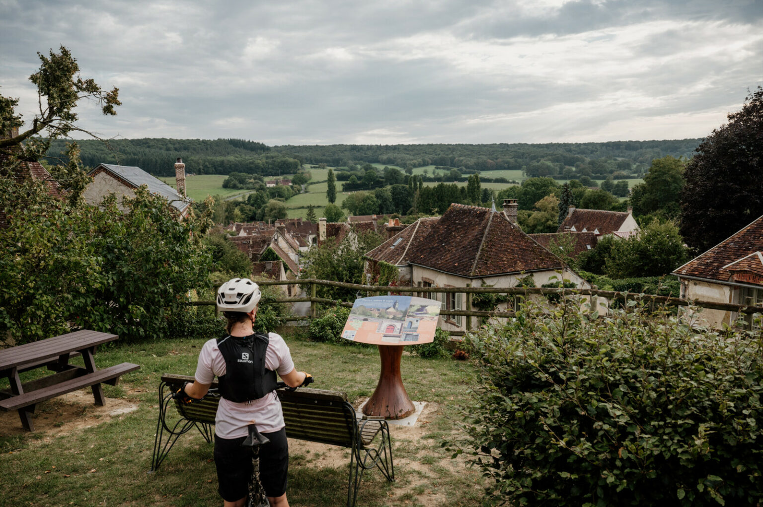 Randonnée à pied en Normandie : Top 10 des itinéraires incontournables